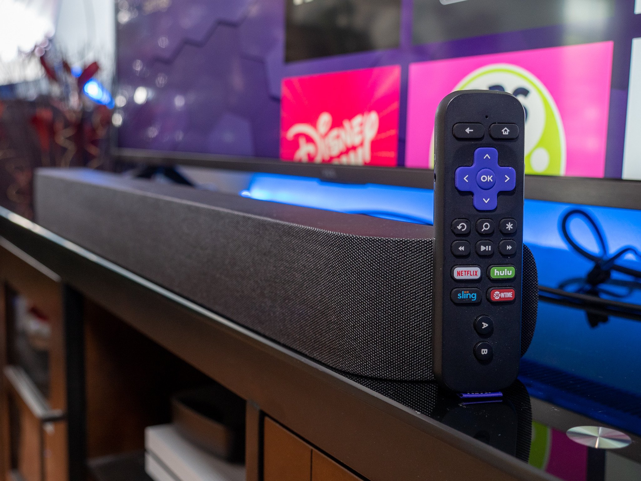 Roku Streambar vs. Roku Streambar Pro: Which One Should You Buy? - The ...