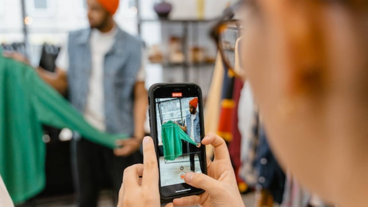 How to Turn On Microphone on an Android Phone - The Tech Edvocate