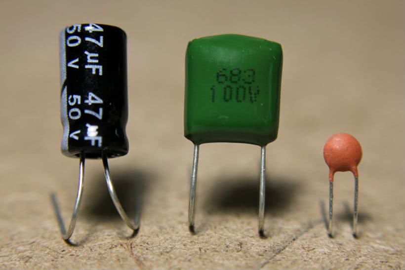 What Is a Capacitor and What Is It Used For? - The Tech Edvocate